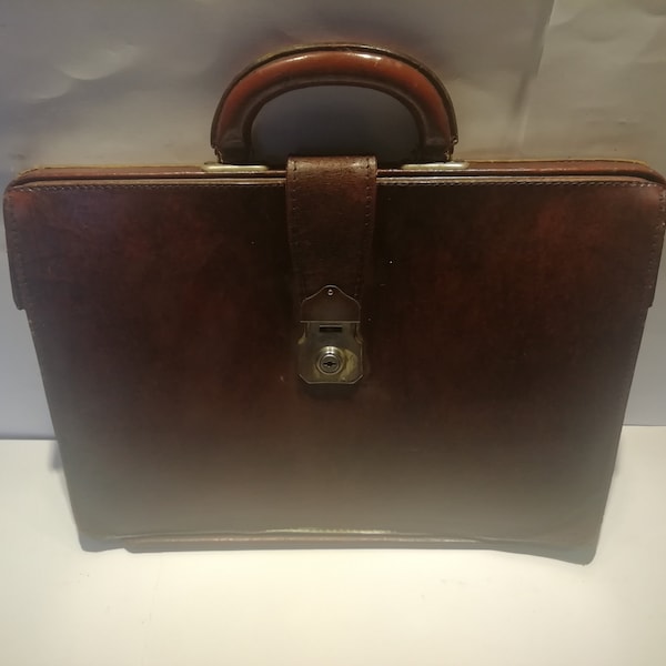 Cheney Leather Bag - Etsy