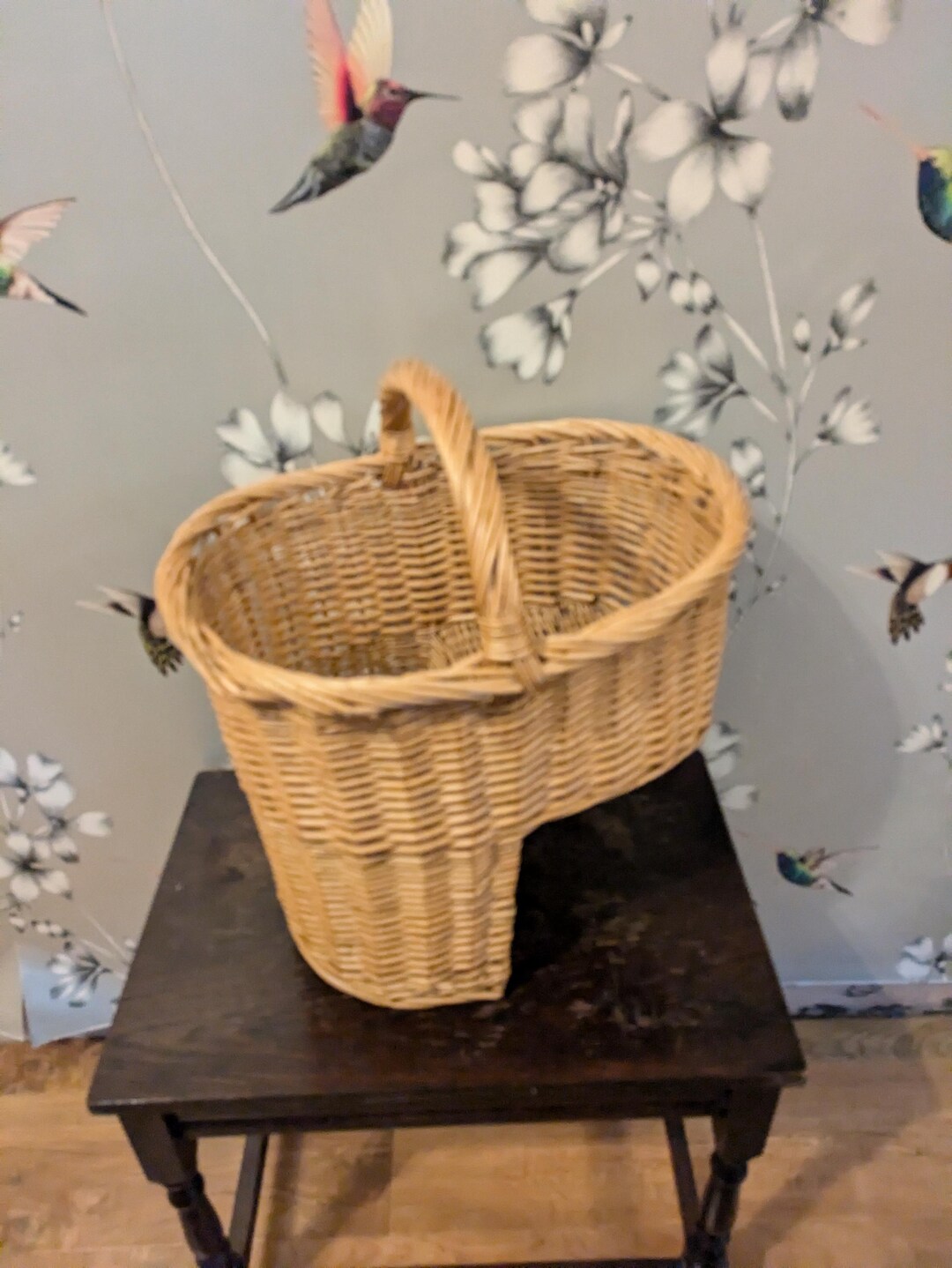 Vintage Wicker Handled Step Basket in Great Condition. Approx:48cm X ...