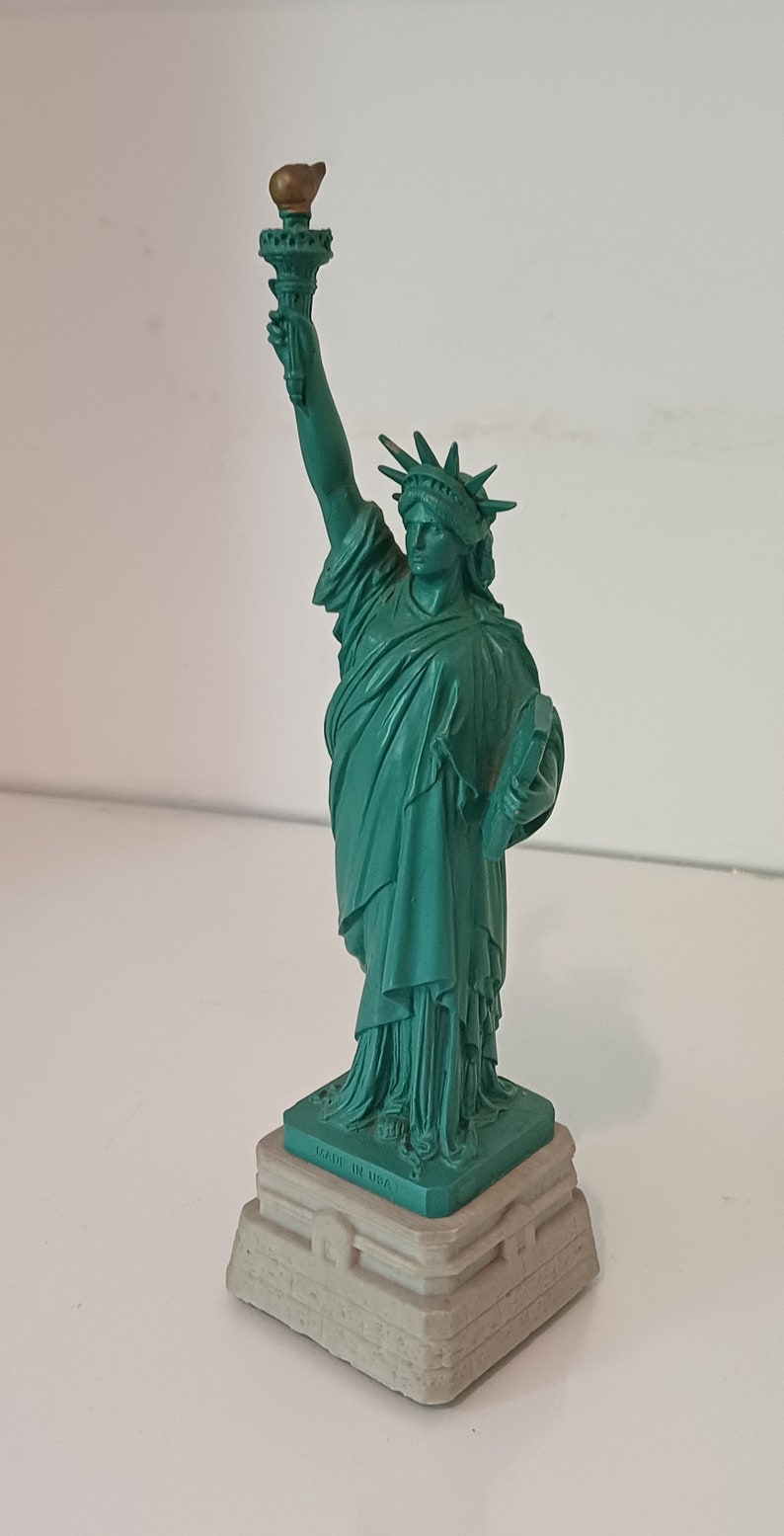 1984 Wang Jida Alva Barrett Colea Statue of Liberty Colbar Art Inc N0 ...