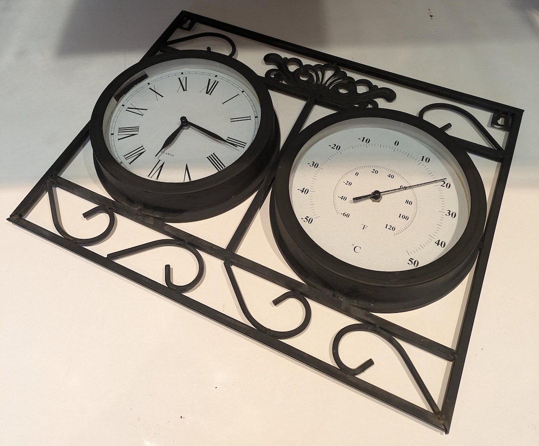 Vintage Wrought Iron Black Finish Outdoor Analogue Quartz Clock ...