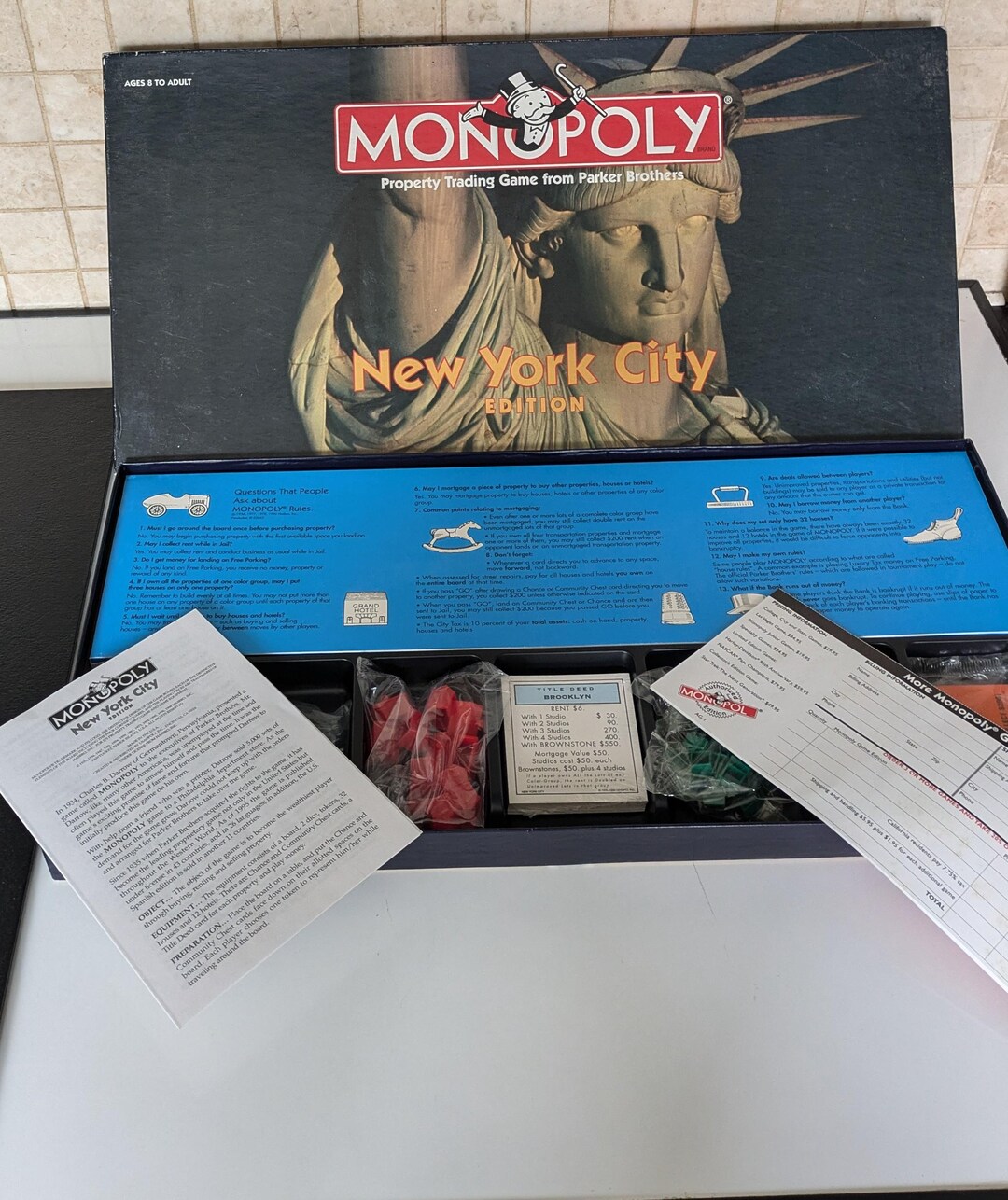 Vintage New York Edition Monopoly Game 1998 Unused and Sealed Interior ...