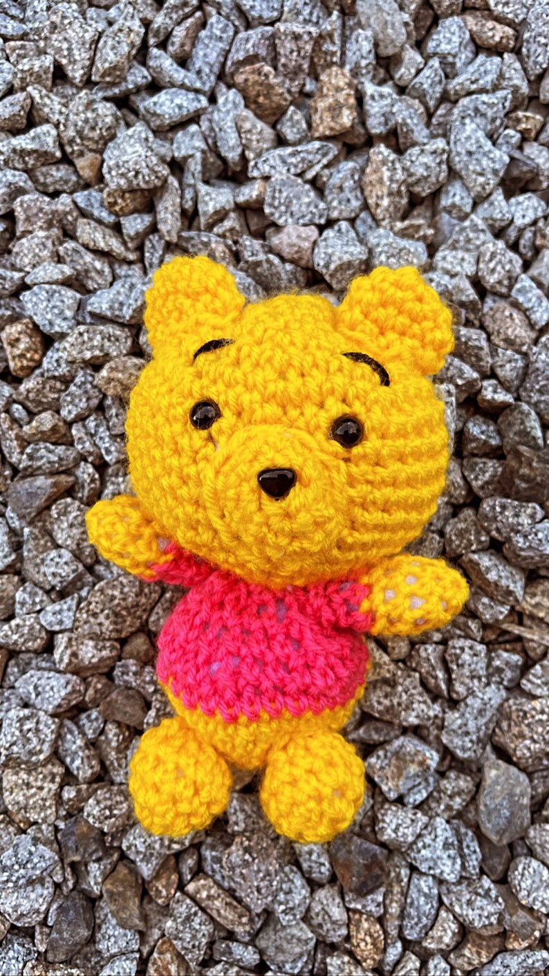 Disneys Winnie the Pink Pooh and Honey Bees the Pooh - Etsy