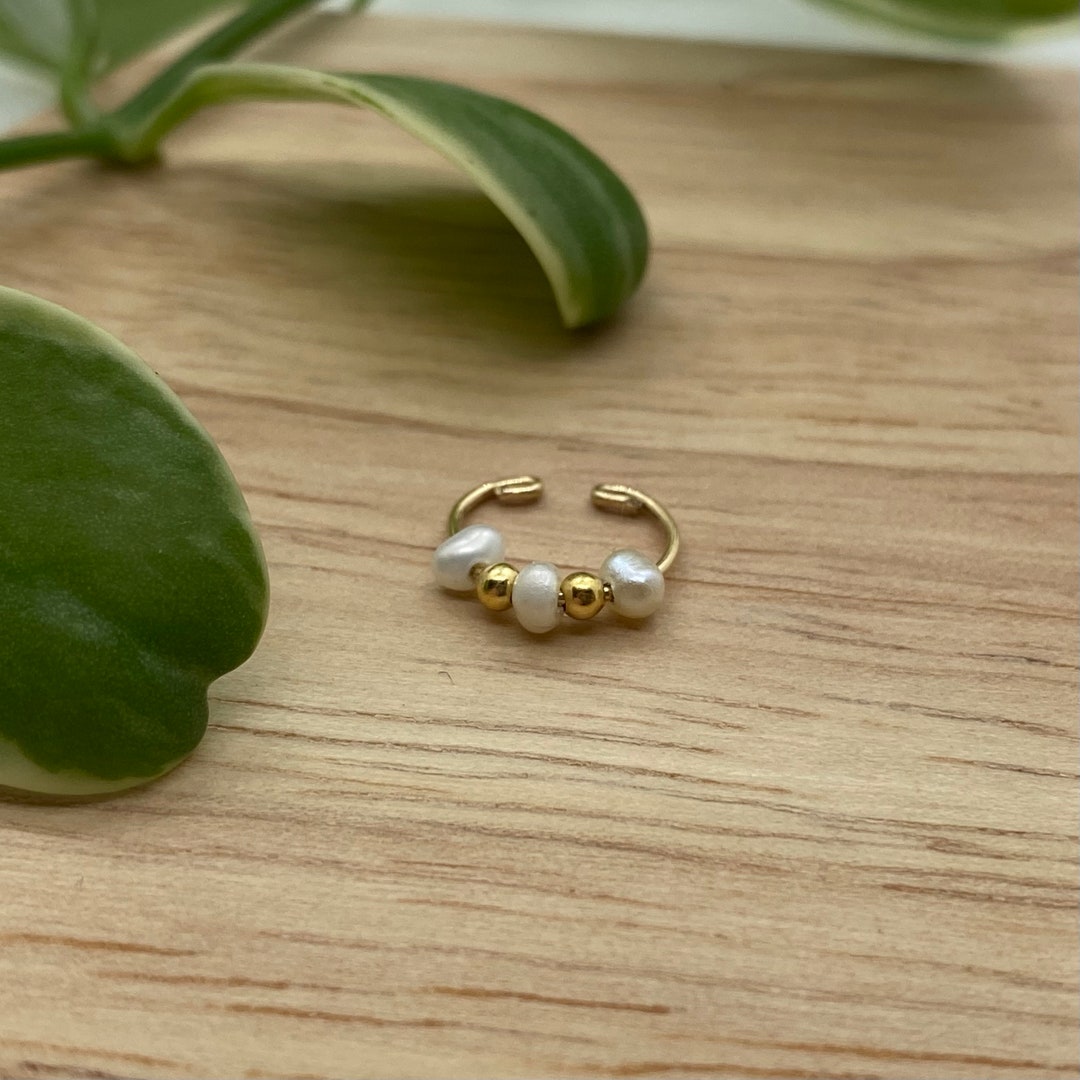Gold Ear Ring Fake Piercing In Cultured Pearls And Gold In Etsy