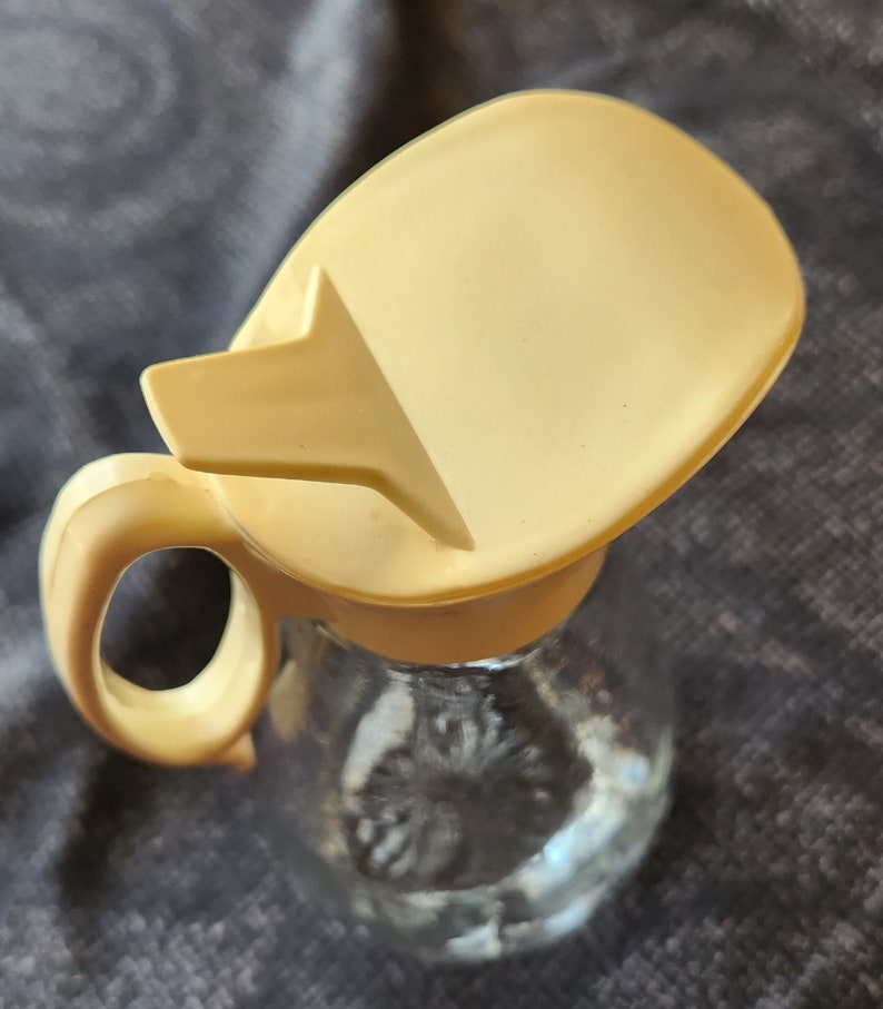 Vintage Glass Syrup Pitcher/dispenser - Etsy