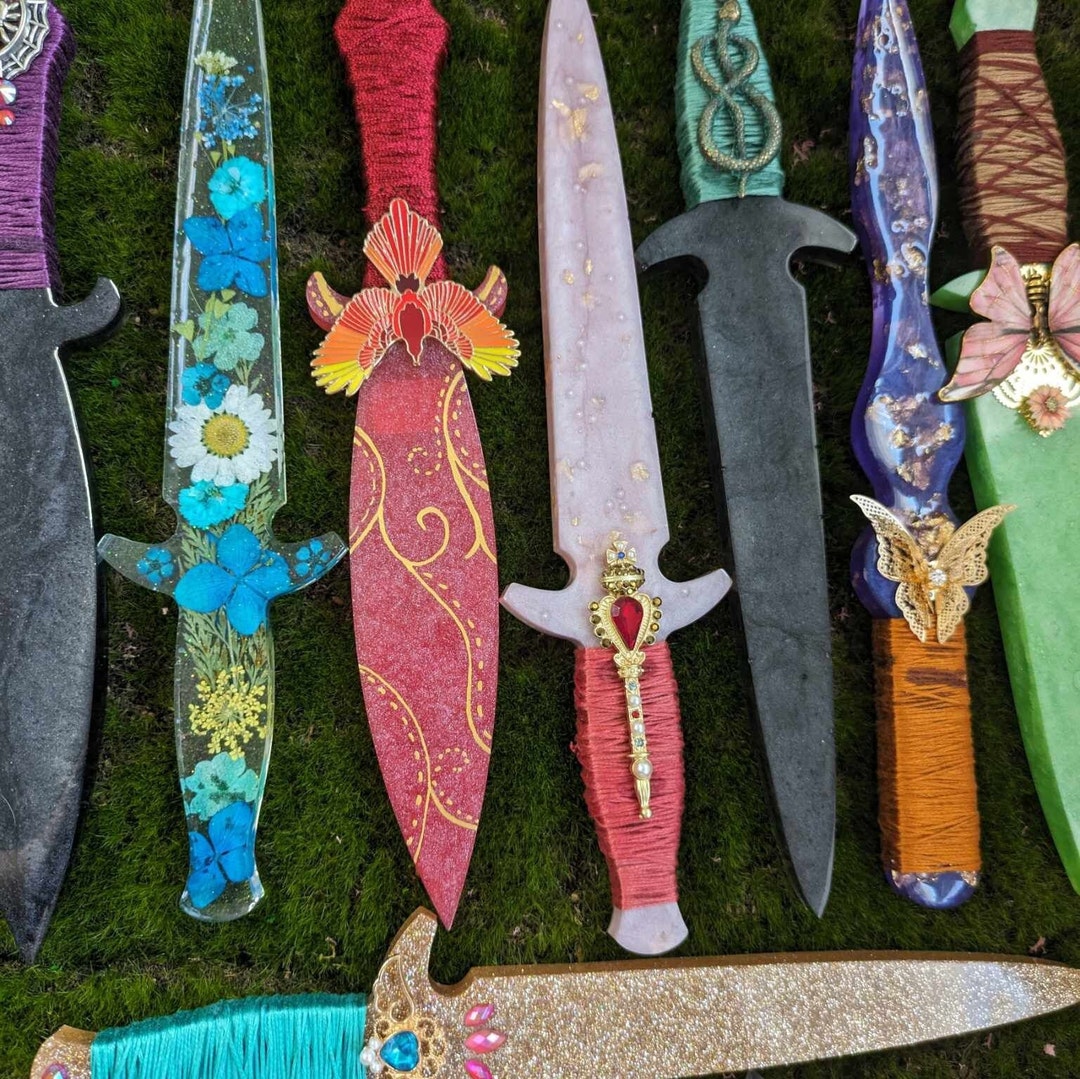 Wrapped Resin Daggers Rounded Dagger Witch Blade Magic Blade - Etsy