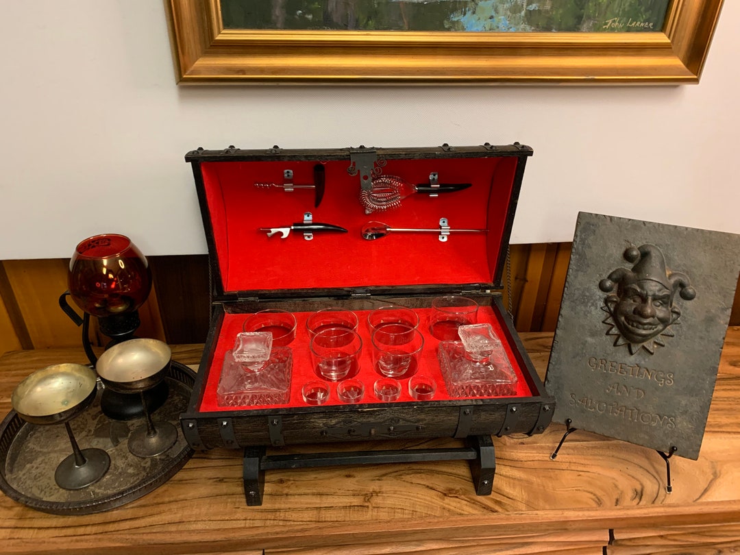 The Cask of Amontillado Halloween Set - Etsy