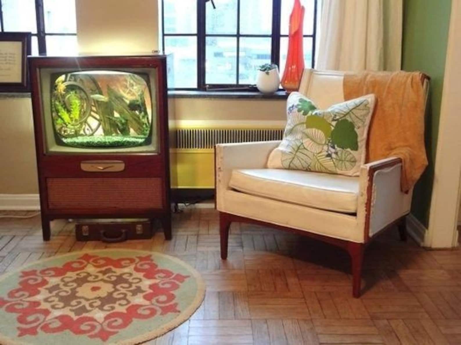 Vintage Tv Aquarium, Upcycling 60s Console Television, Vintage Aquarium, Vintage Fish Tank ...