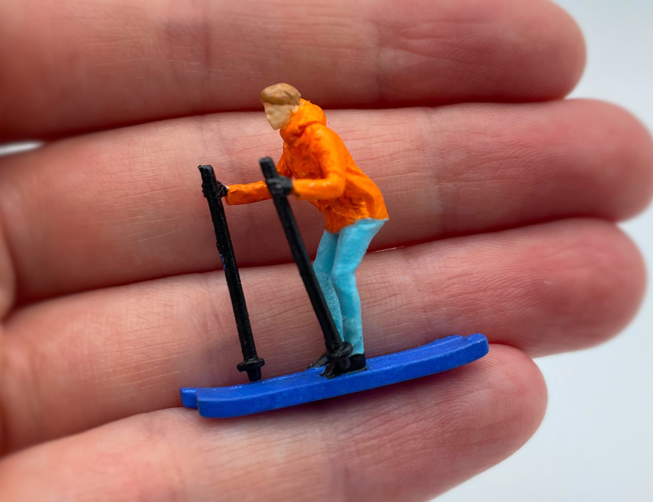 Athlete Sports Figures. Human Miniatures. 1:64 Scale. Skater, Ski ...