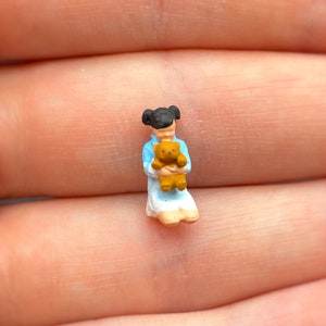 Miniature Children Playing Figures. 1:64 S Scale Model Figures. Boys ...