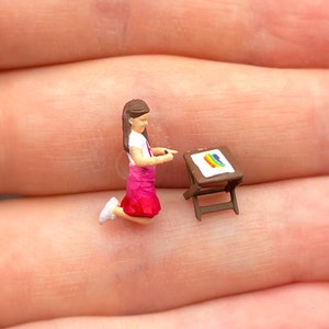 Miniature Children Playing Figures. 1:64 S Scale Model Figures. Boys ...