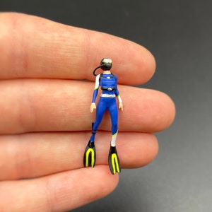 Scuba Divers. Miniature Figures. 1:64 Scale People - Etsy