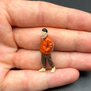 Miniature Human Figures. People Stood / Walking Models. 1:64 Scale - Etsy