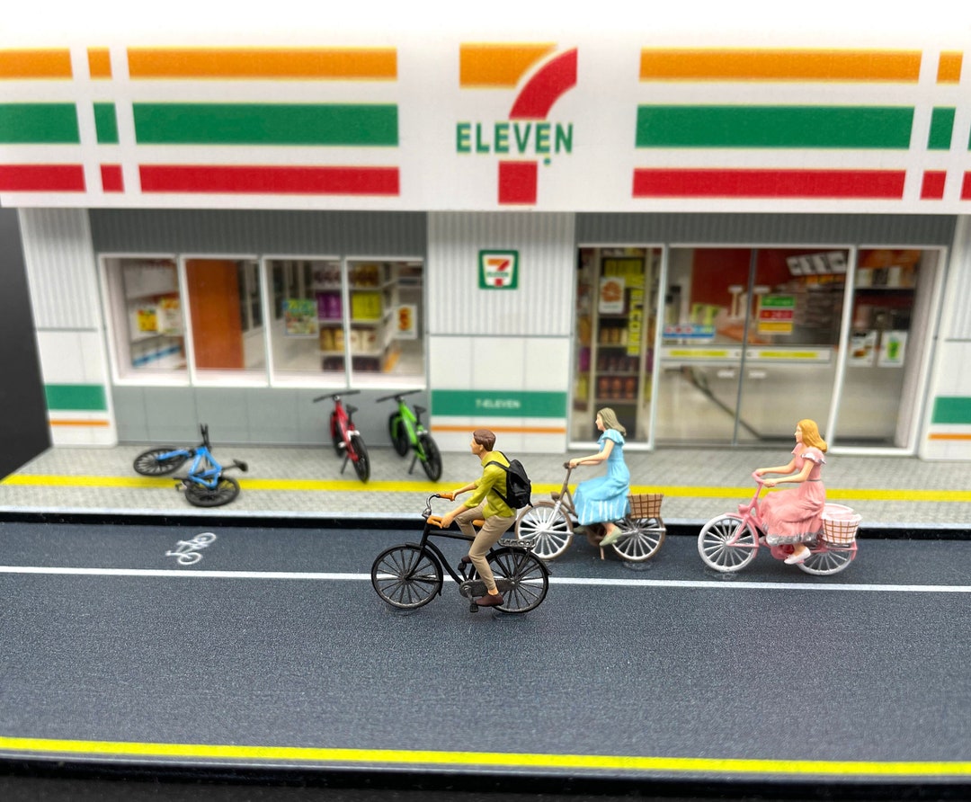 Bicycles and Bike Riders. 1:64 Scale. Mountain / Road Bikes. Miniature ...