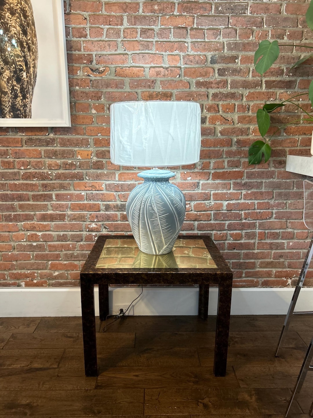 Vintage Harris & Co Large Plaster Palm Leaf Table Lamp Blue White Post ...