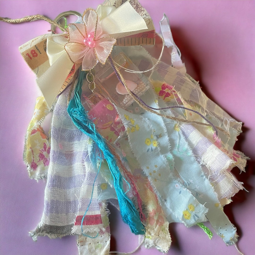 Shabby Chic Girly Summer Vintage Like Cloth, Bow and Charms Tassel - Etsy