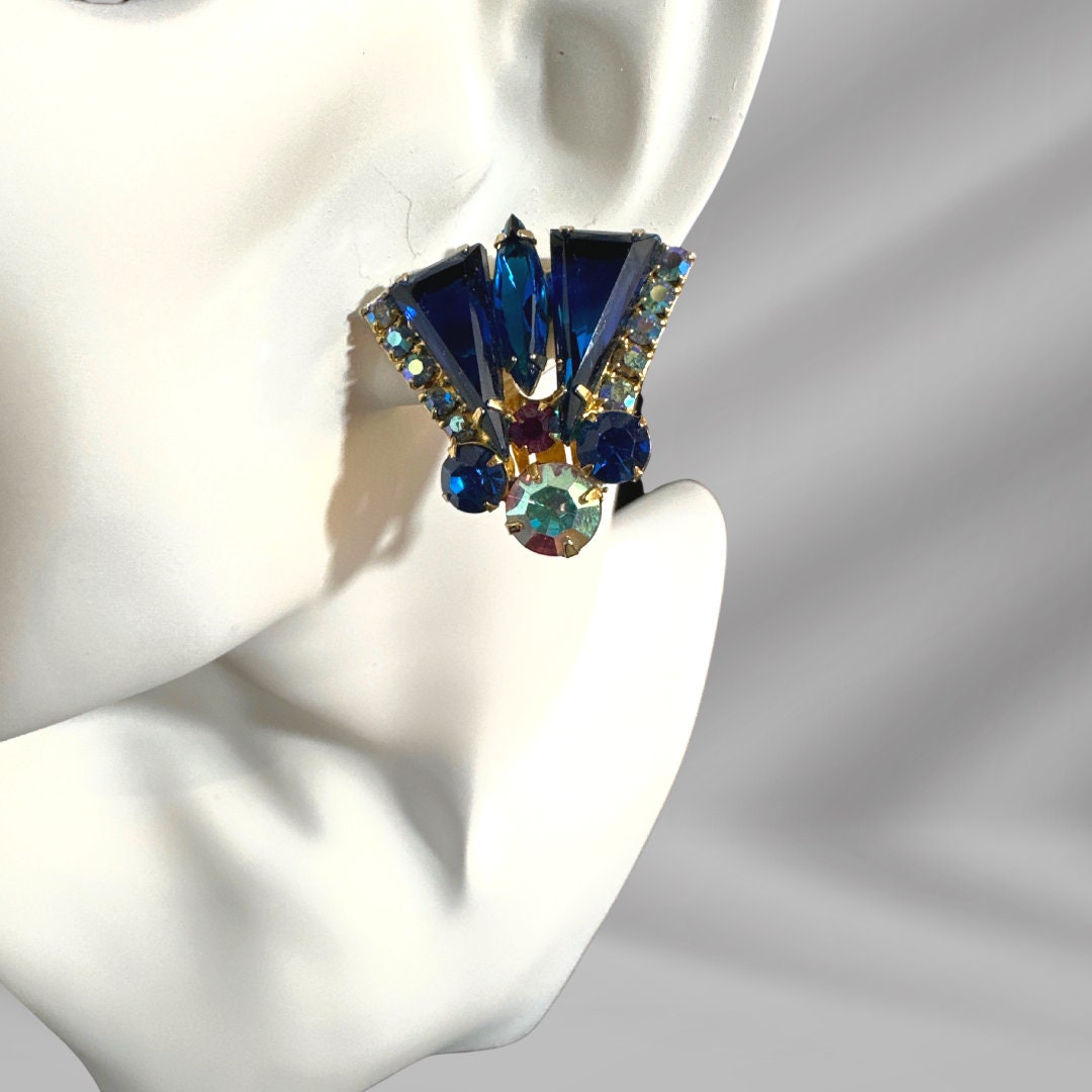 Vintage JULIANA Royal Blue Rhinestone Clip on Earrings Vintage Fashion ...