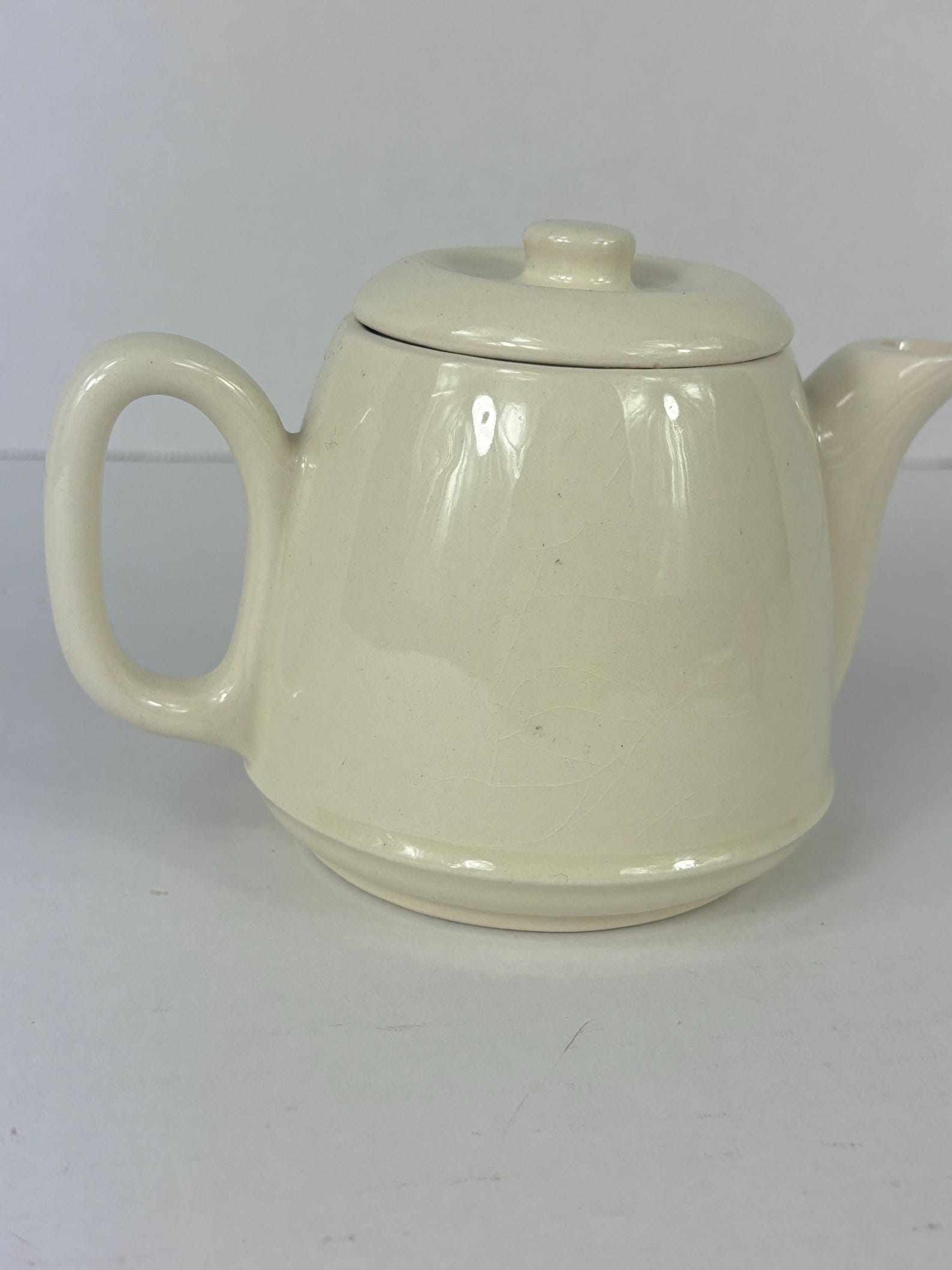 Vintage Lipton Cream Teapot - Etsy