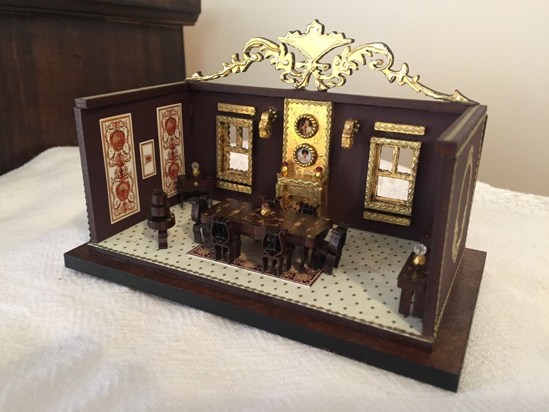 Miniature Victorian Royal Dining Room. Scale 1:72 - Etsy