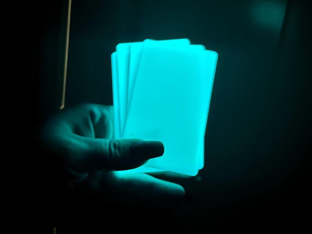 Glowdaddy Hyperglow JEWELER'S BLUE Glow CARDS Glow in the Dark Credit ...
