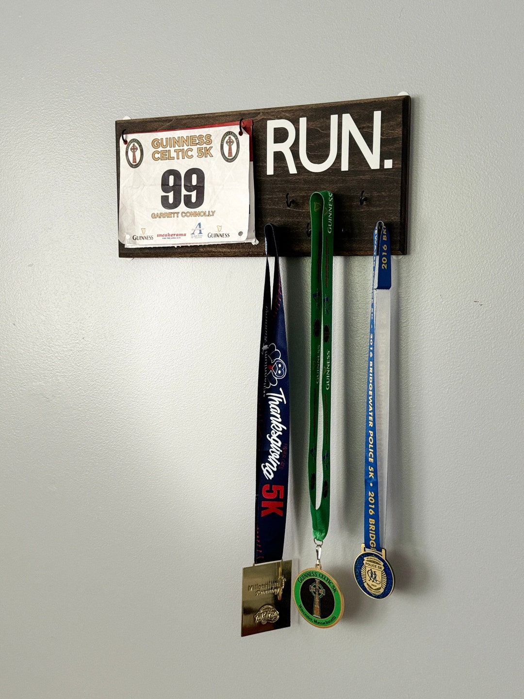 Race Medal & Bib Holder - Etsy