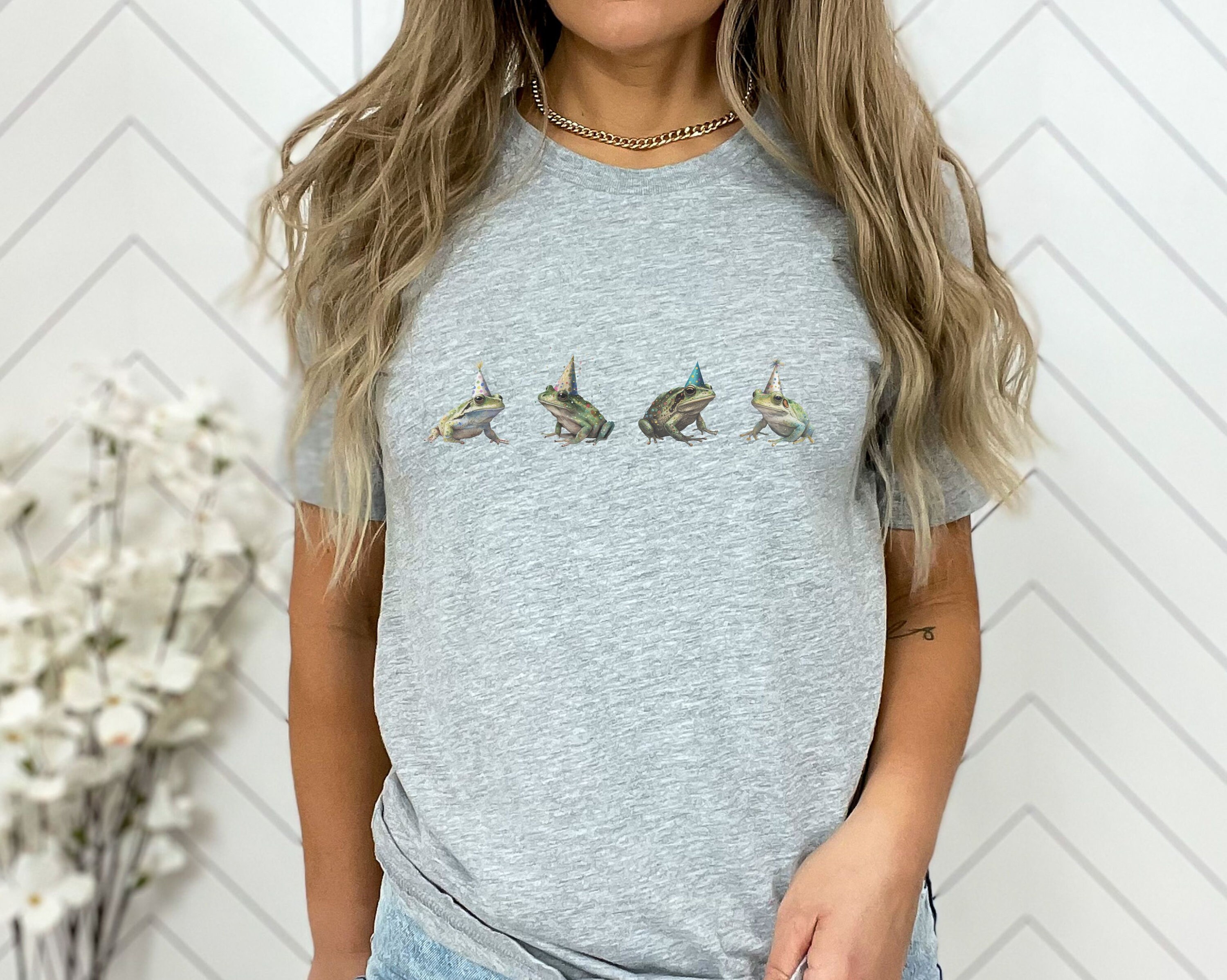 Party Frog T-shirt, Cute Frog Shirt, Funny Frog Shirt, Frog Lover Shirt ...