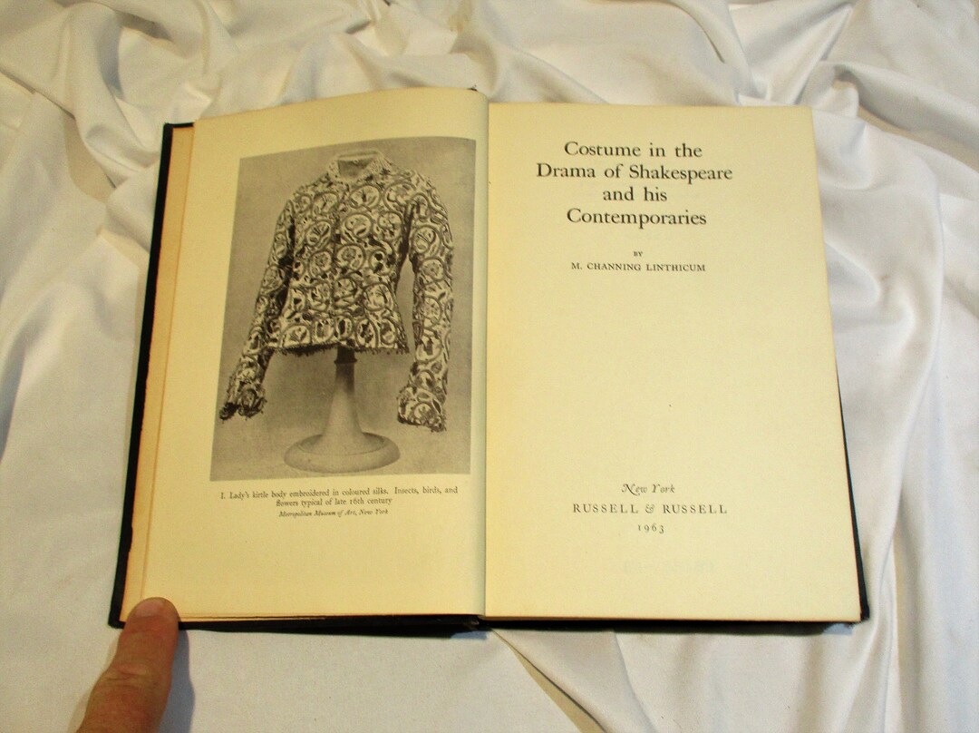 1963 Costume in the Drama of Shakespeare and His Contemporaries ...
