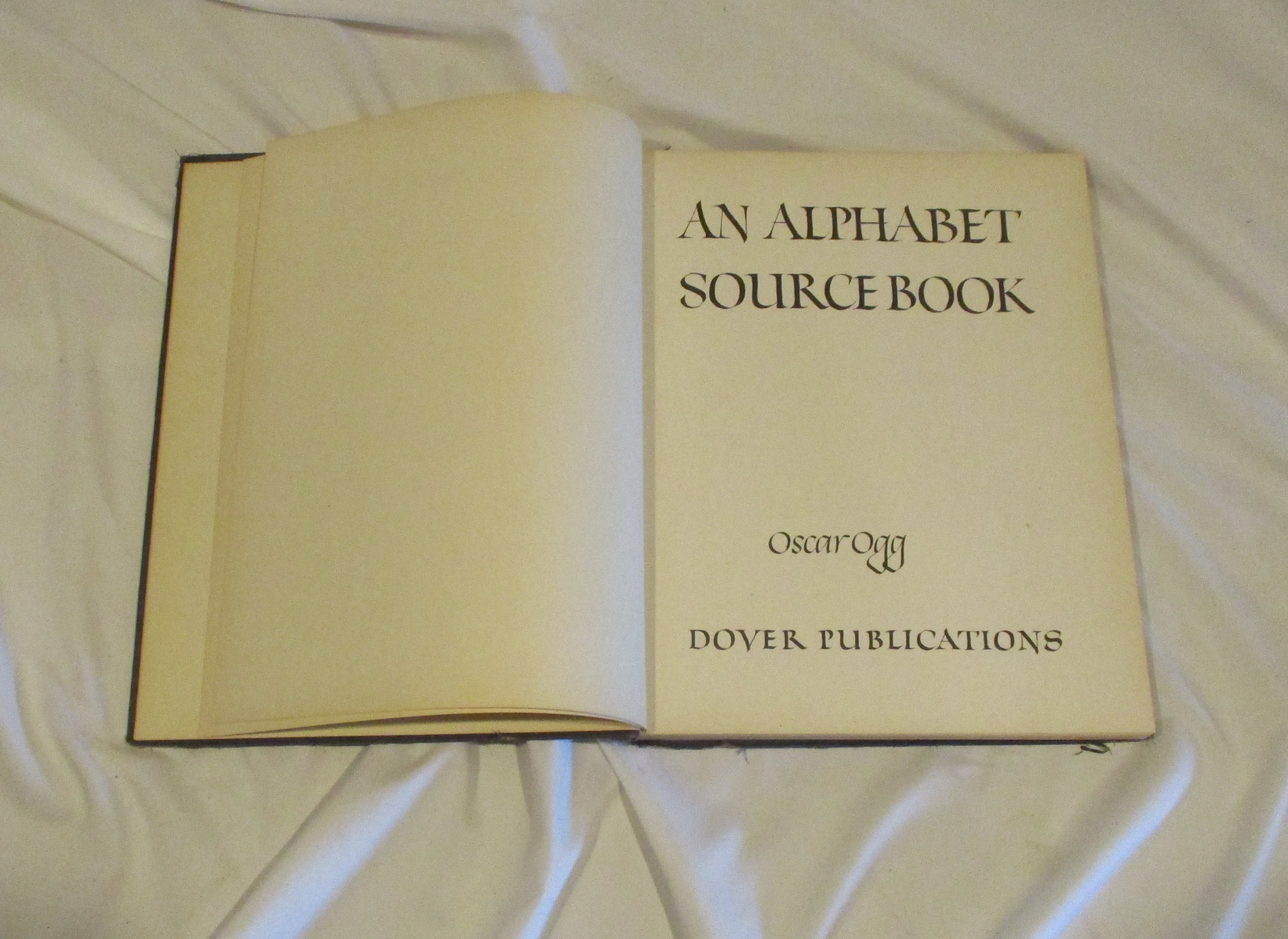 1947 Letters and Lettering, Printing Press, Alphabets and Fonts ...