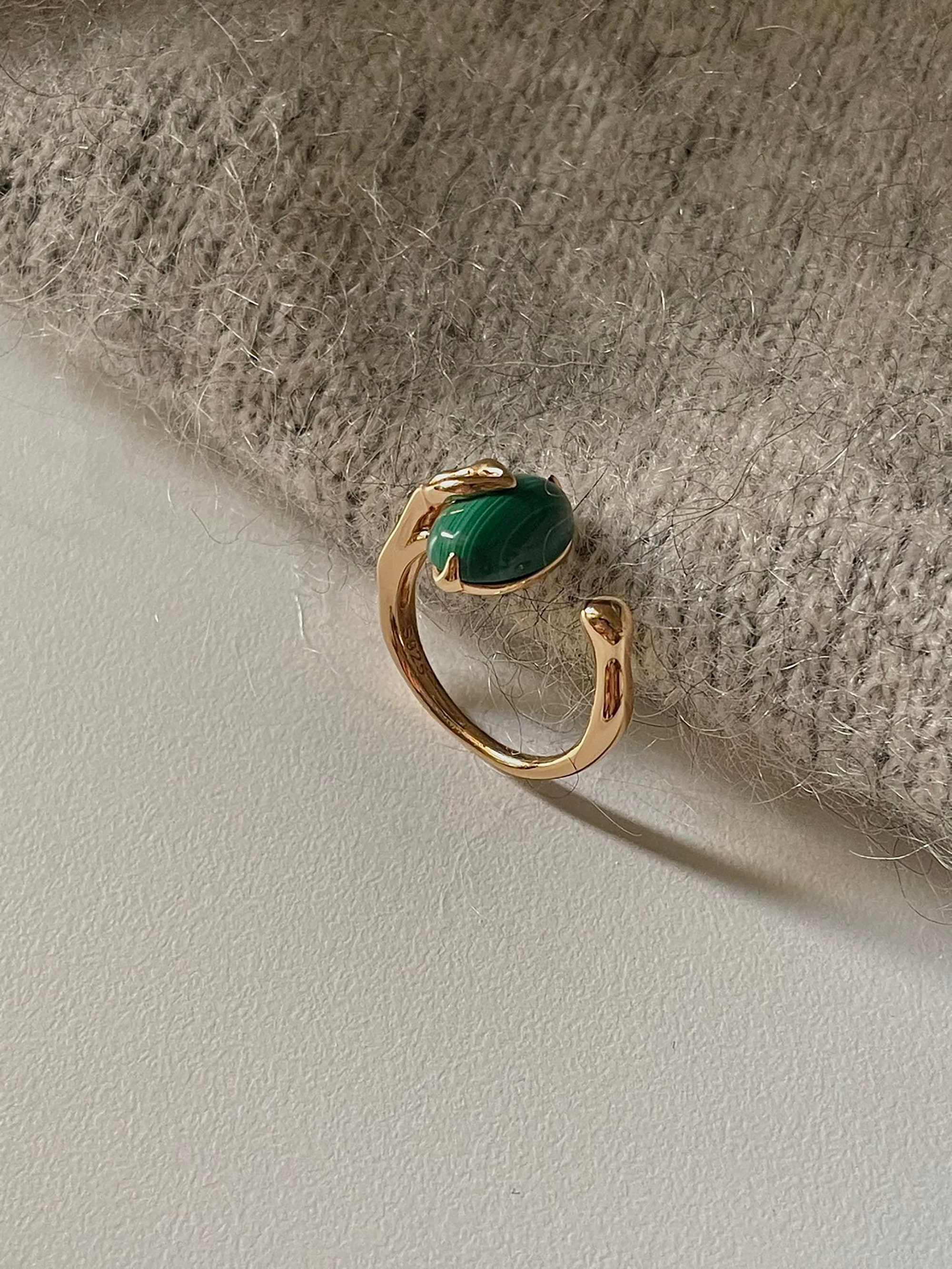 Green Malachite Ring, Vintage Ring, Green Stone Ring, Green Oval Ring ...