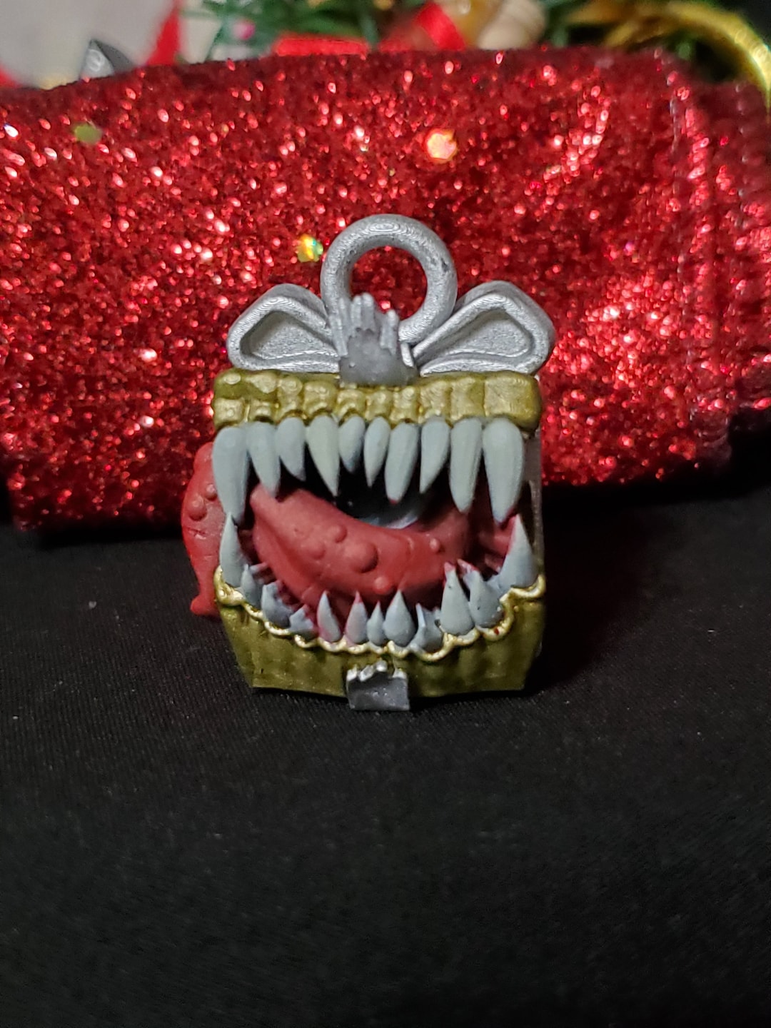 Mimic Mini Gift Ornament Gold & Silver Wrapping - Etsy