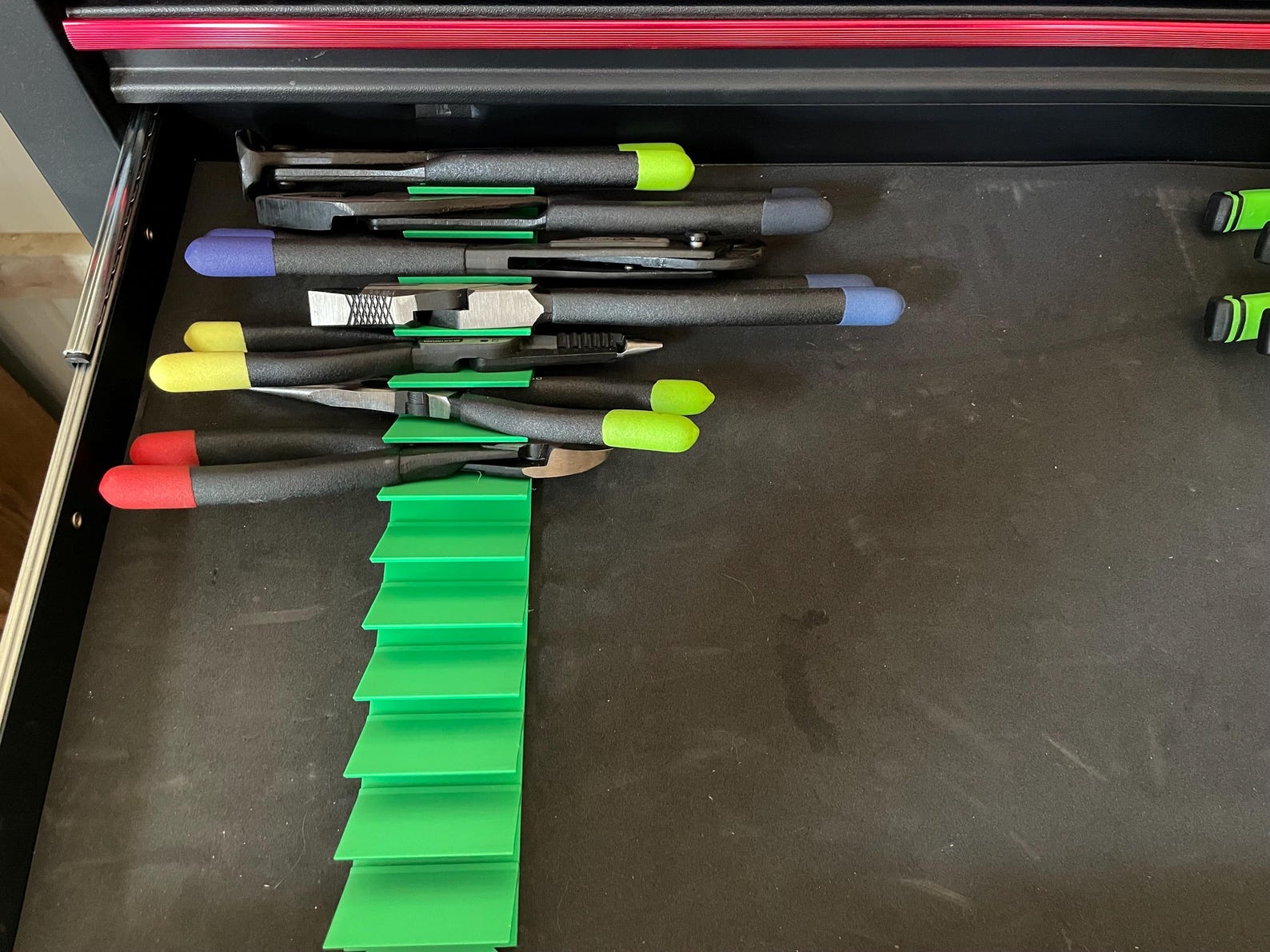 LOW-PROFILE Magnetic Modular Plier Organizer - Etsy