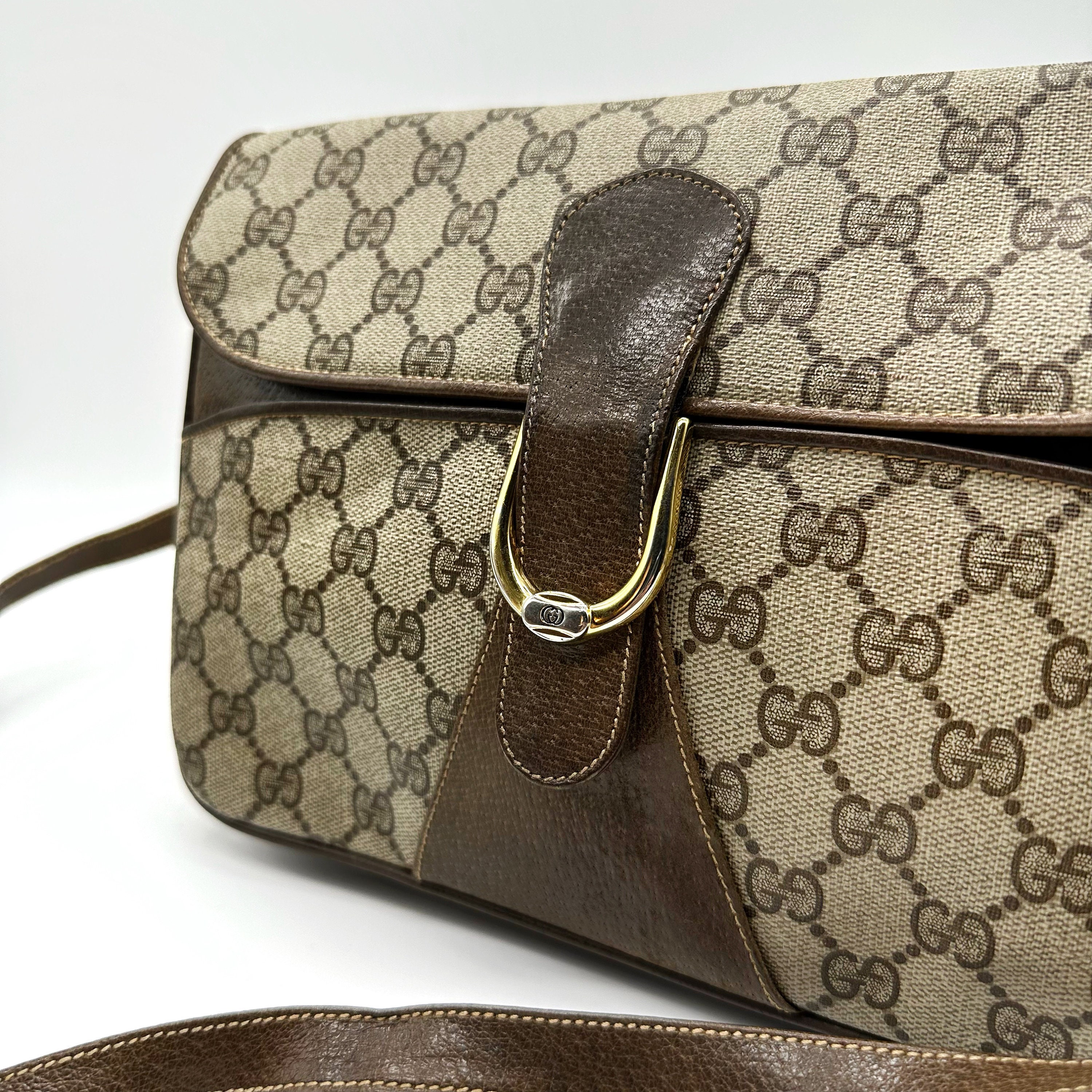 Gucci Vintage Buckle Gg Gucci Logo Leather Bag - Etsy