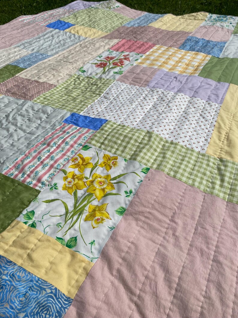 Pastel Patchwork Quilt | Multicolor Cotton Quilt, Hand Quilted - Etsy