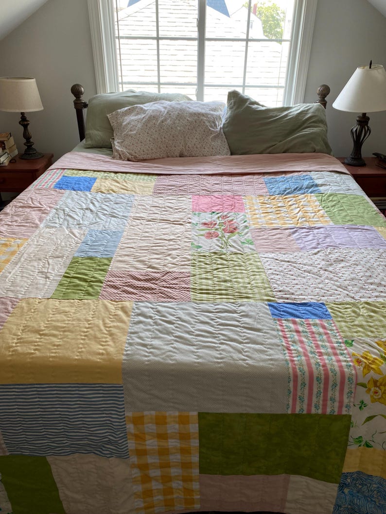 Pastel Patchwork Quilt | Multicolor Cotton Quilt, Hand Quilted - Etsy