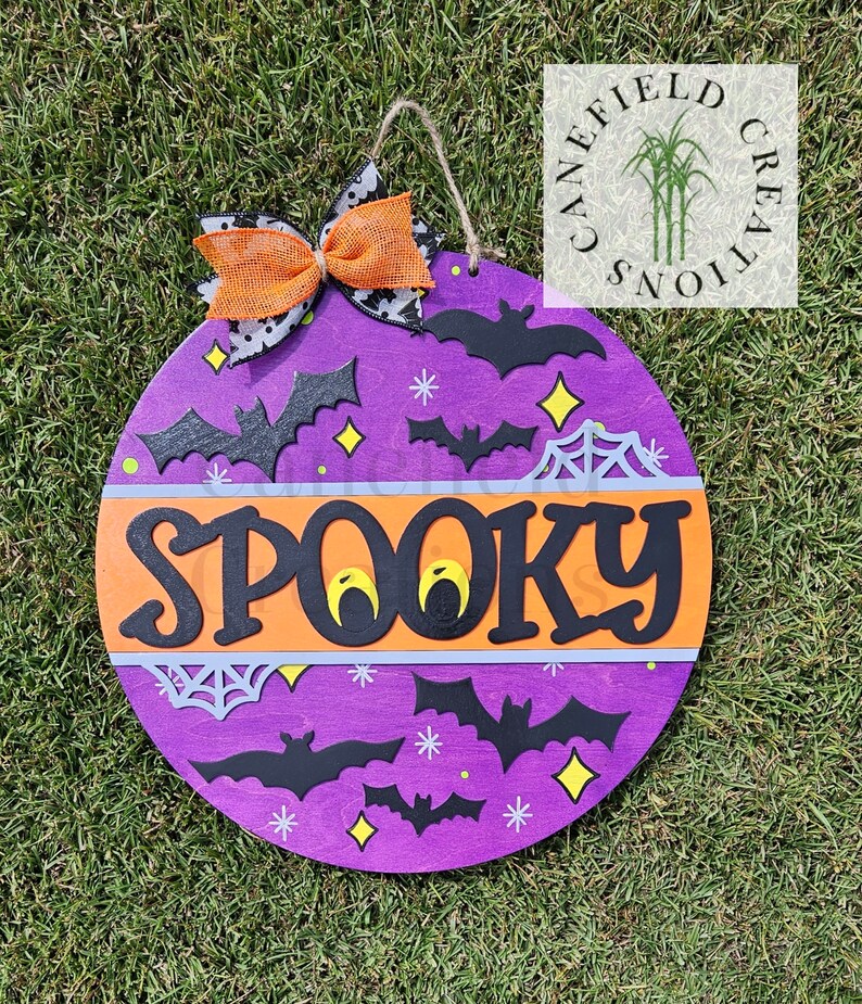 Spooky Halloween Door Hanger - Etsy