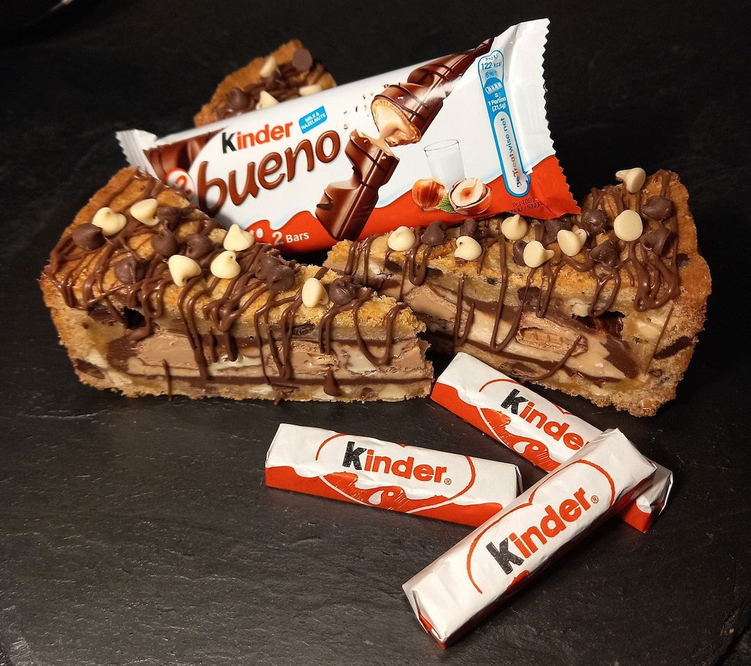 Kinder Bueno and Nutella Cookie Pie - One Big Slice of Cookie Pie ...