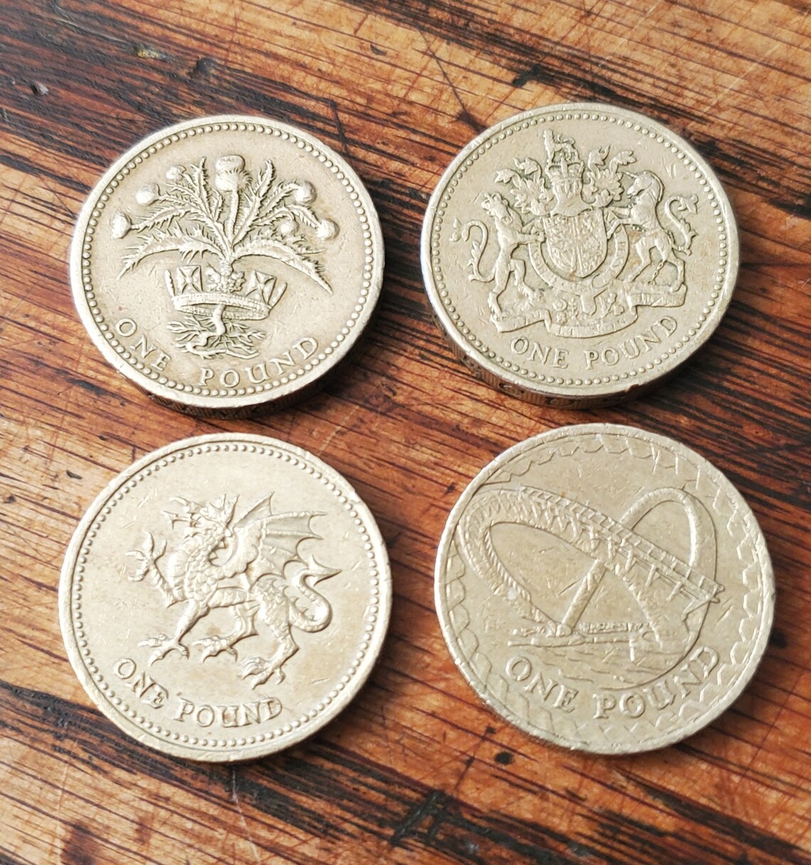 Queen Elizabeth II One Pound Collection Rare Side Lettering Error Coins ...