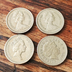 Queen Elizabeth II One Pound Collection Rare Side Lettering Error Coins ...