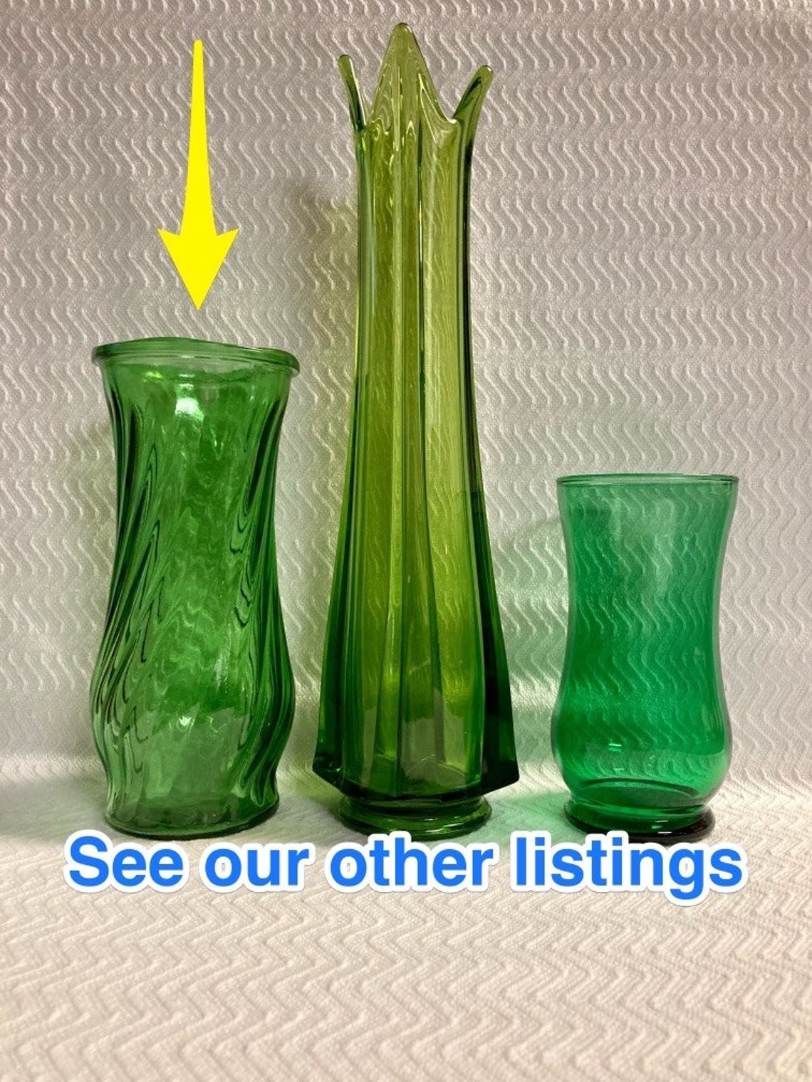 Vintage CFG Emerald Green Textured Glass Decorative Minimalist Vase. - Etsy