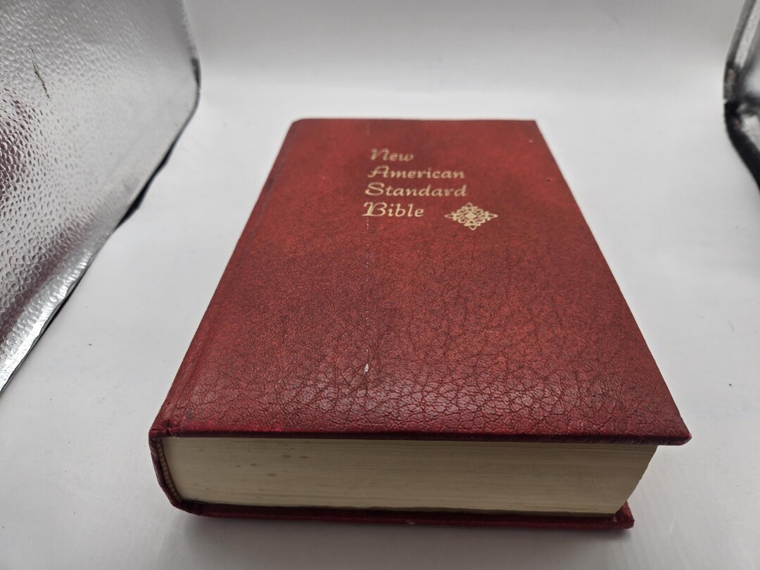 New American Standard Bible Reference Edition HC Book 1977 Mccabe - Etsy