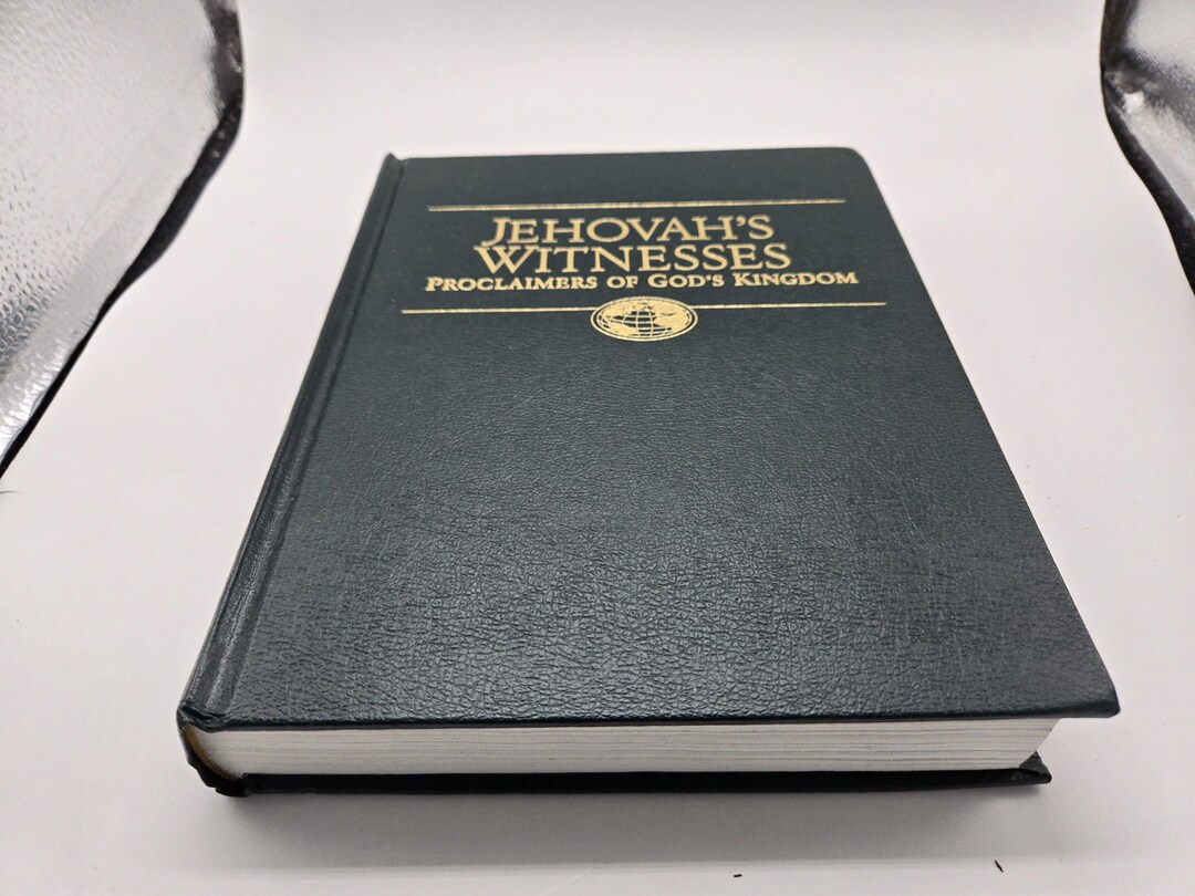 Jehovah's Witnesses Proclaimers of God's Kingdom HC VTG Book 1993 - Etsy