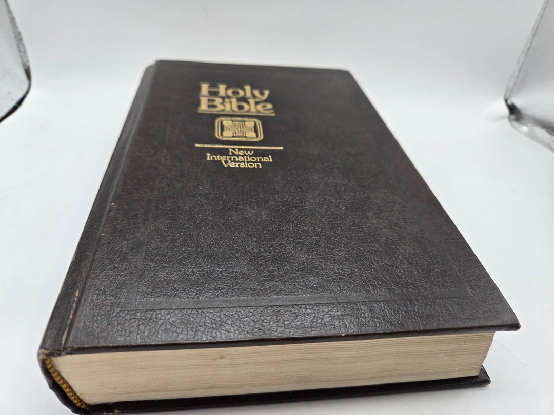 Holy Bible NIV Textbook Edition Zondervan W/ Concordance and Study ...