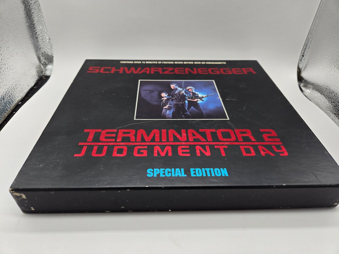 Schwarzenegger Terminator Judgment Day Special Edition Special Edition ...
