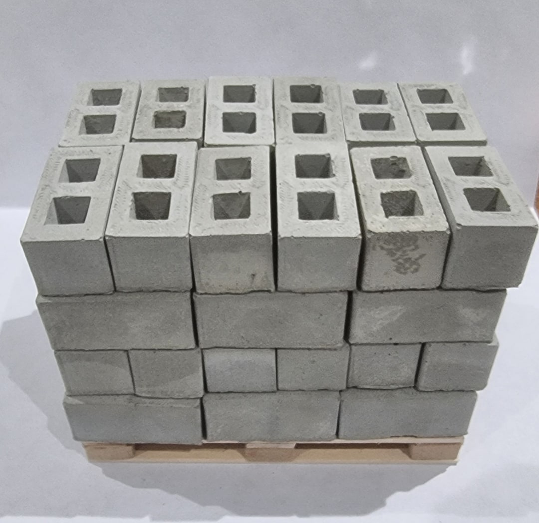 Mini blocos de concreto feitos de concreto com palete de qualidade ...