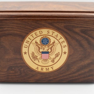 Adult Wooden Army Military Cremation Urn - With Metal Emblem - Remember ...