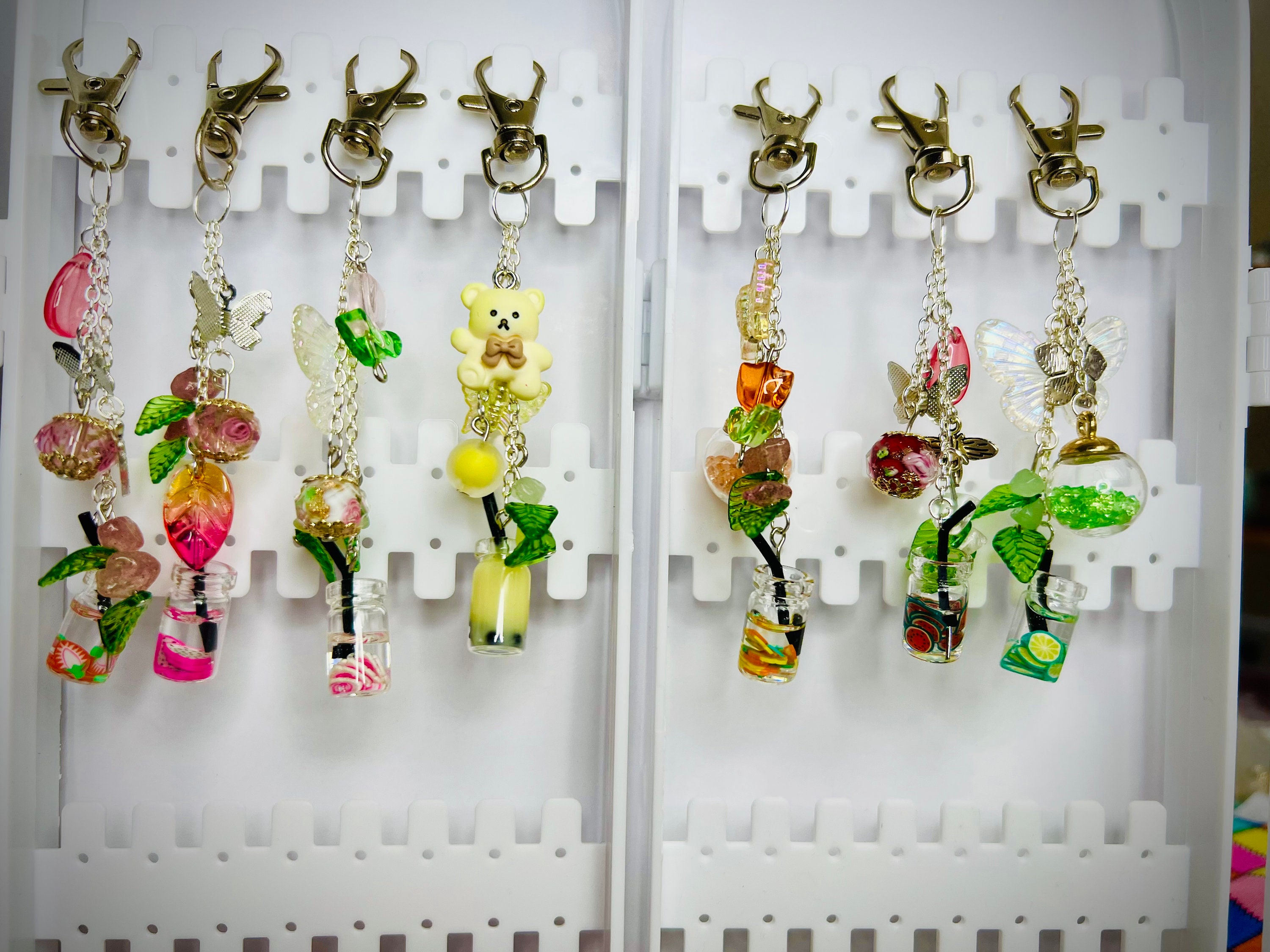 Tropical Juice Drinks Keychains With Milk Tea & Fruit Cocktails Charm ...