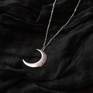 Large Silver Crescent Moon Gothic Necklace - Etsy