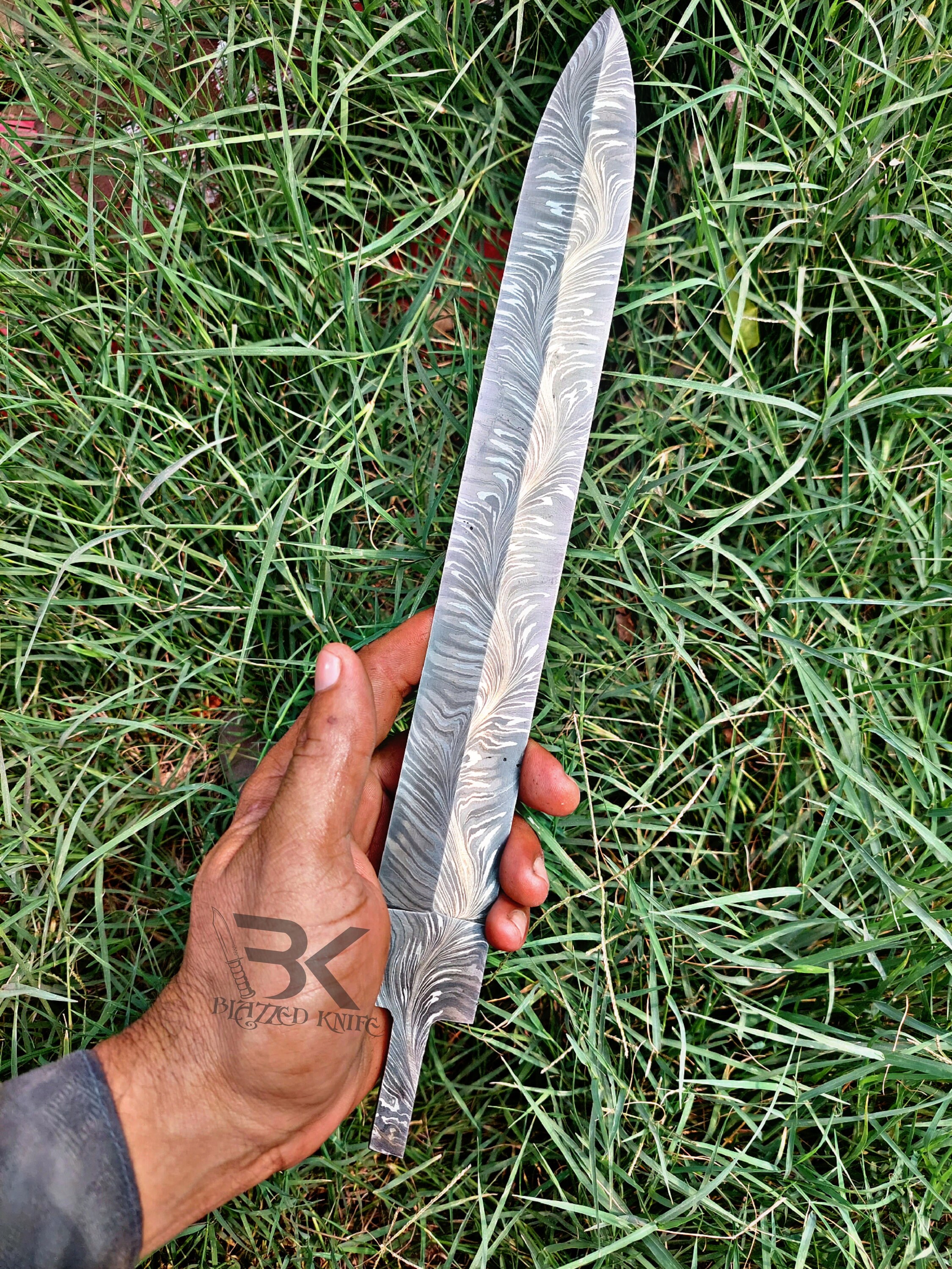 Damascus Steel Custom Handmade Feather Pattern Blank Blade 14 for Knife ...