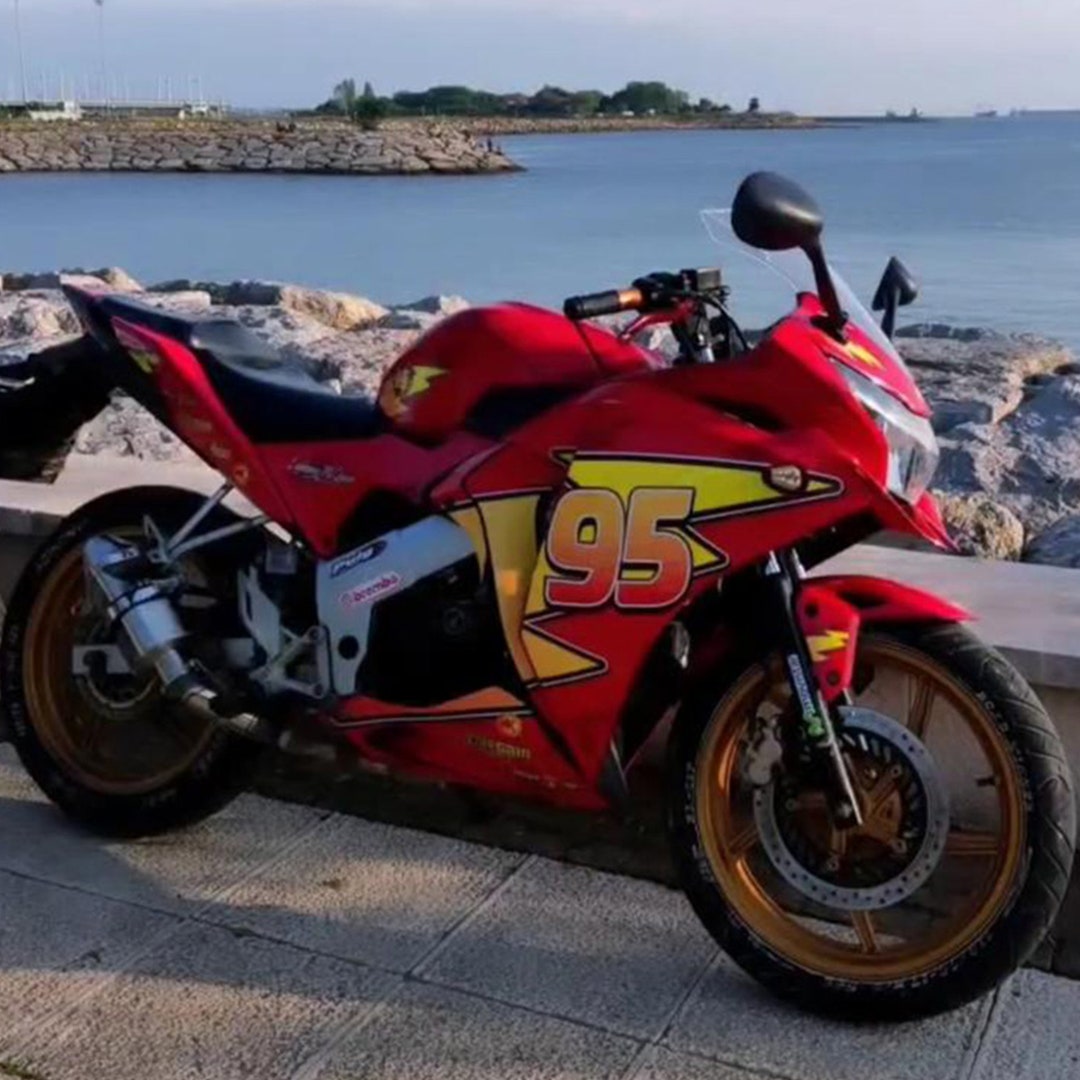 Yamaha R3 2019-2022 Lightening Mcqueen Theme Decal Wrap Graphic Kit - Etsy