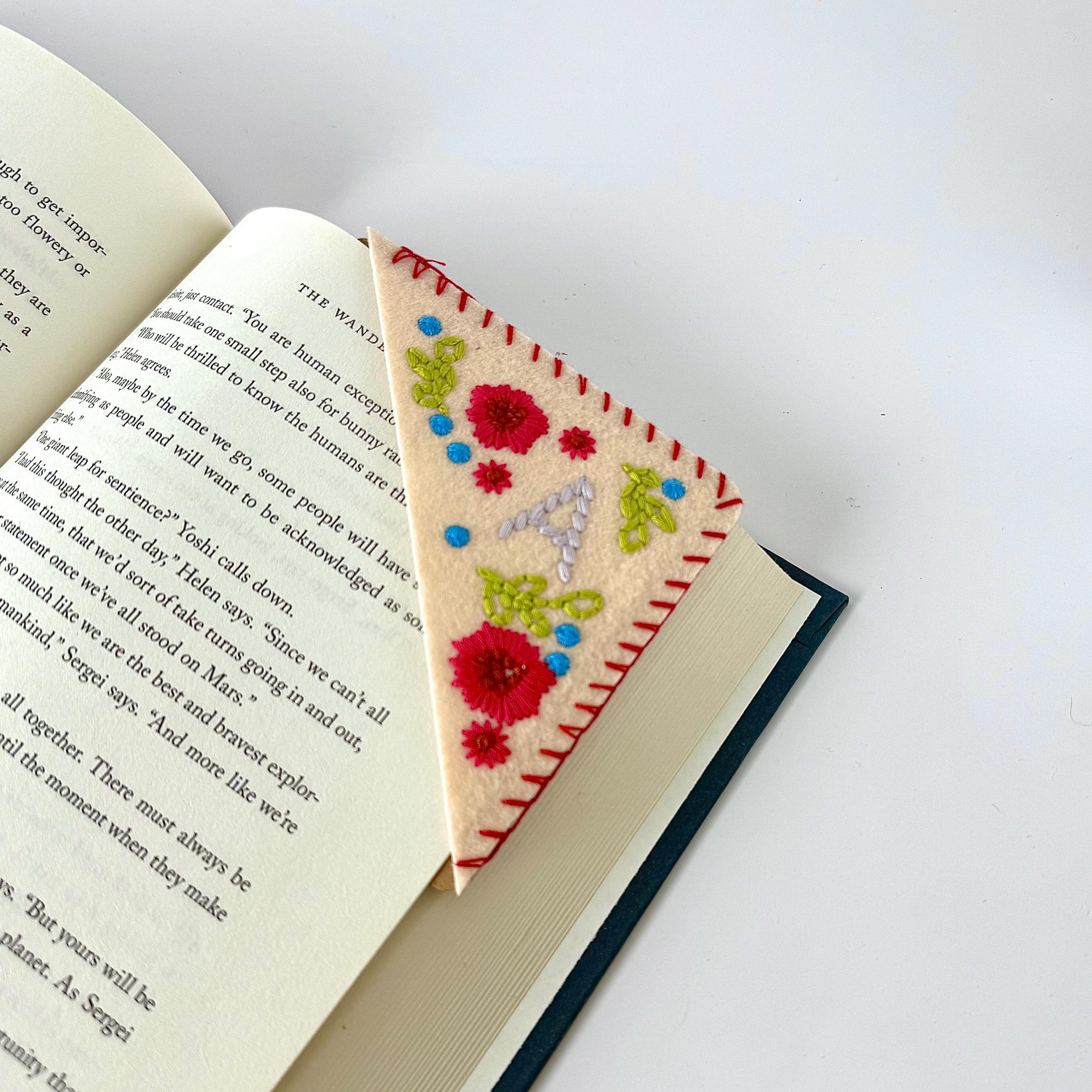 Hand Embroidered Felt Corner Bookmark, Floral Personalized Gift - Etsy