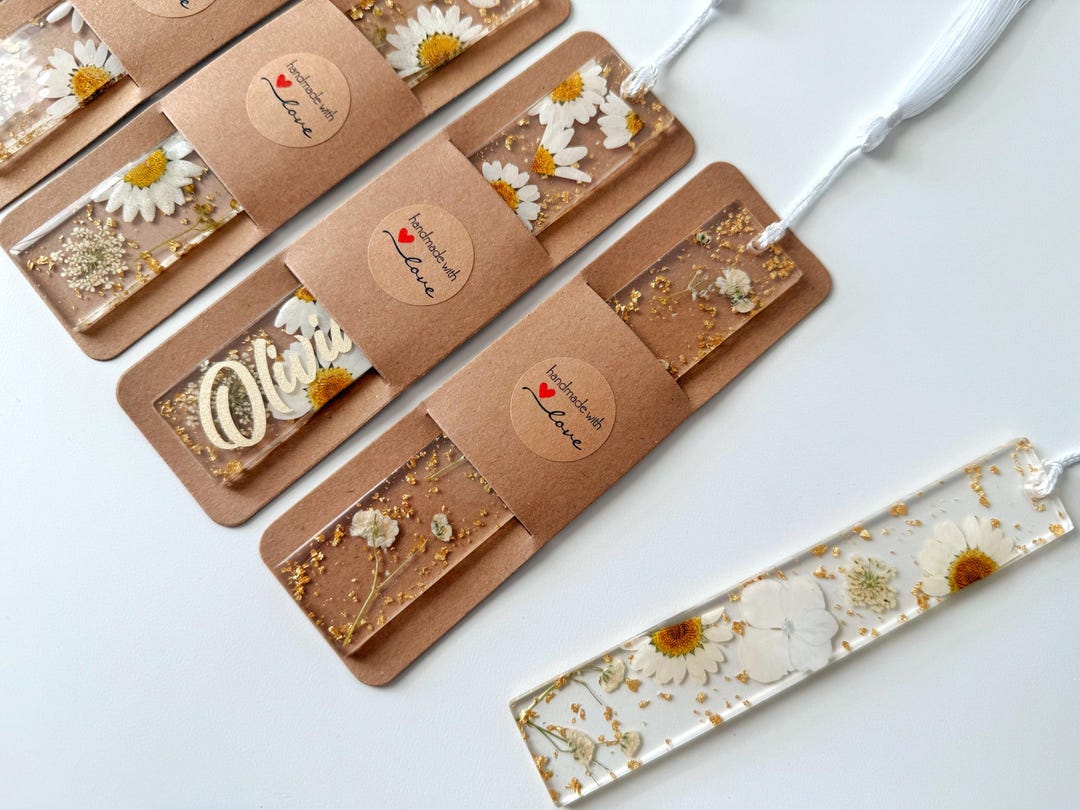 Personalized Pressed Flower Bookmark: Acrylic Resin Bookmark With Gift ...